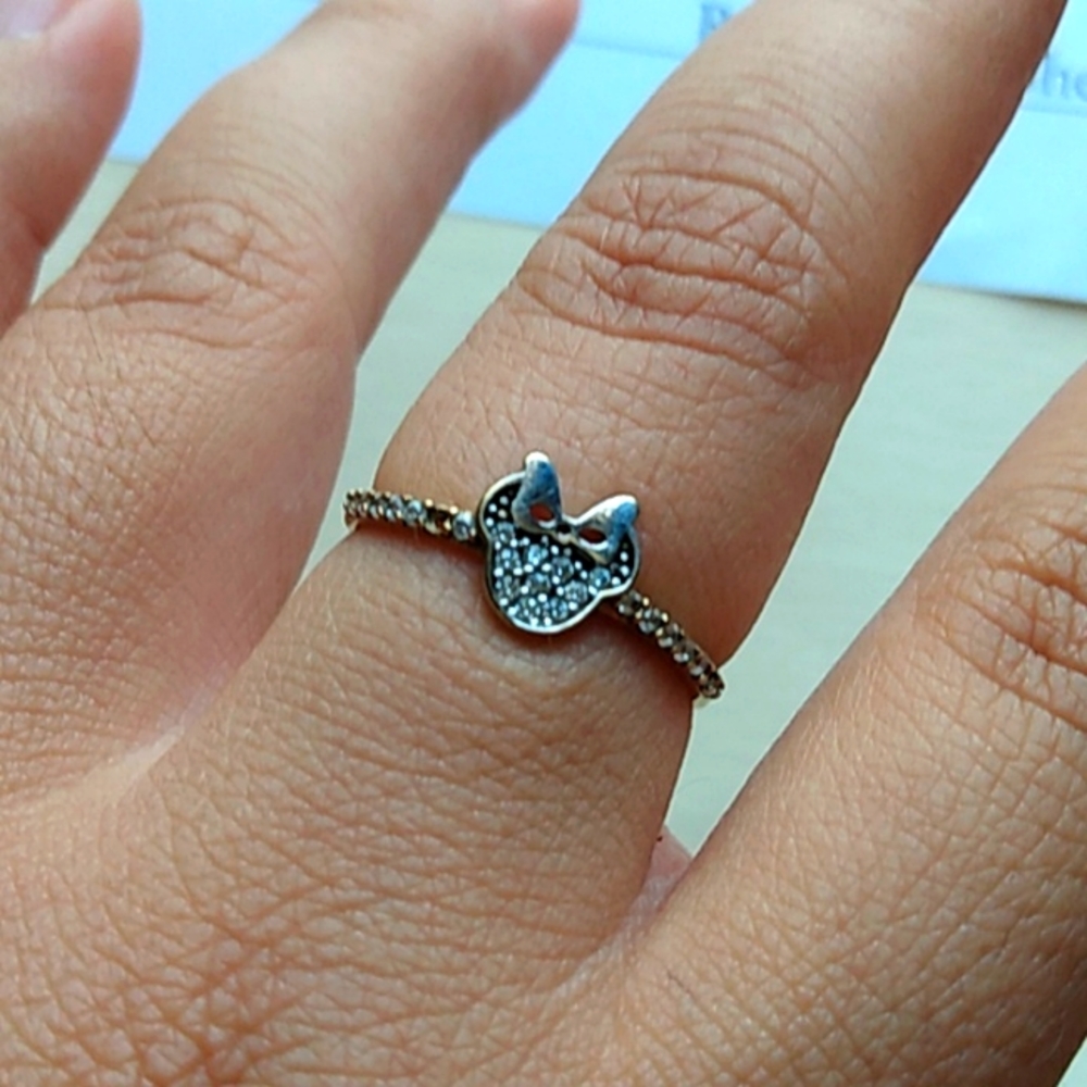 10k Yellow Gold Minnie Mouse Diamond Ring - Gem